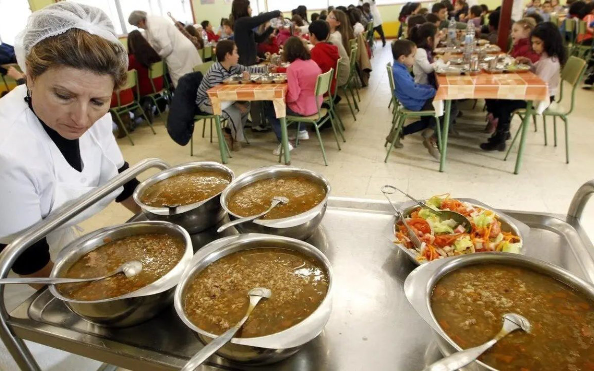 Halal vlees verplicht en varkensvlees verbannen in scholen Sebta