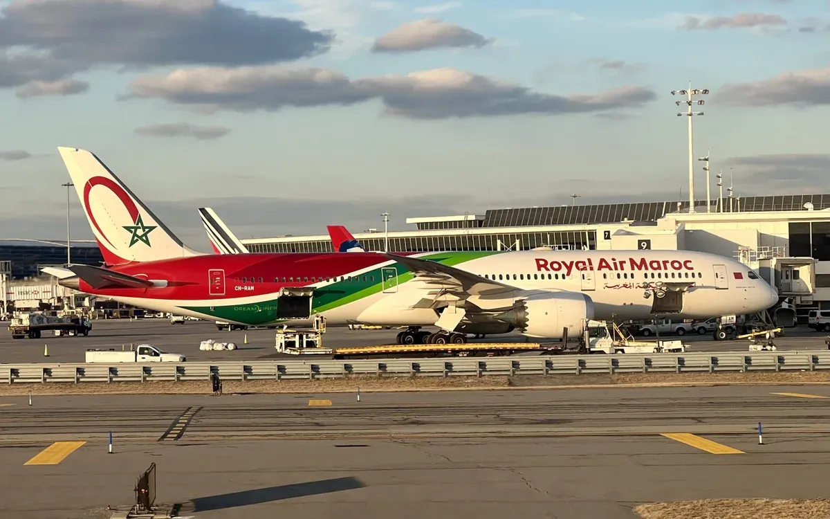Royal Air Maroc: nachtmerrie voor 300 passagiers, urenlang vast in ...